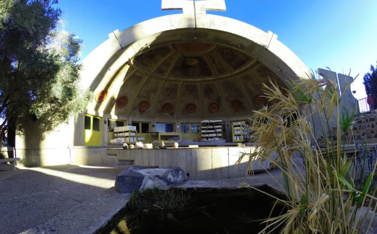 ecoLogicStudio's BIO-URBAN Design Lab in the Sonoran desert, Arizona ...